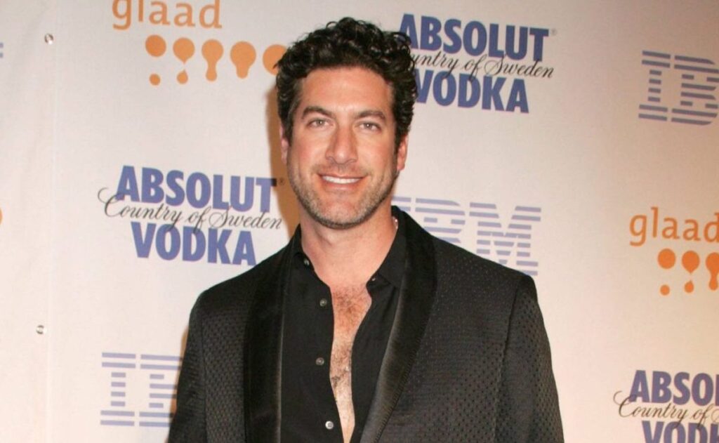 Eduardo Xol de Extreme Makeover muere de horrible manera a sus 58 años